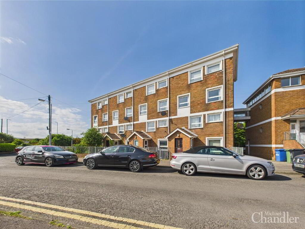 33b Strand Avenue, Holywood