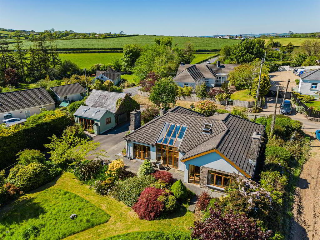 98 Killinchy Road, Comber, Newtownards