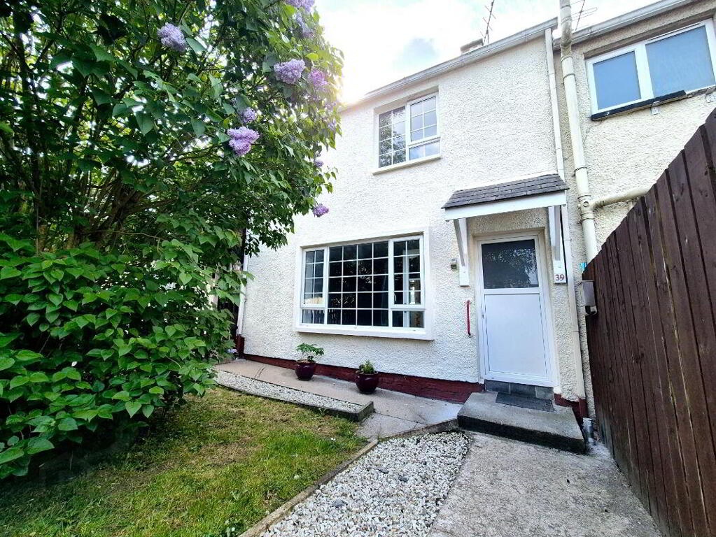 39 Hunters Crescent, Omagh