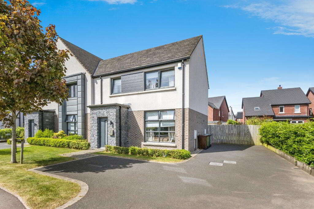 9 Fairfields Glen, Lisburn