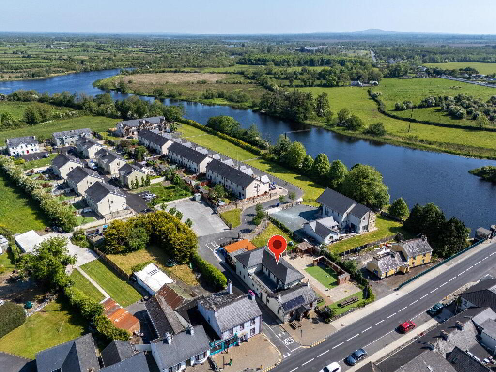 The Shannon Bar, Tarmonbarry