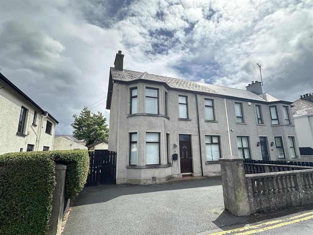 18 Bryansford Gardens, Newcastle