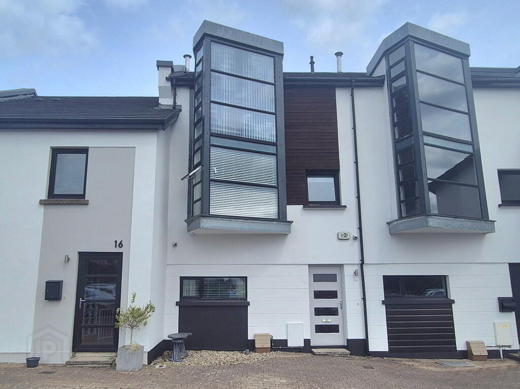 Culmore Square, Culmore, Derry