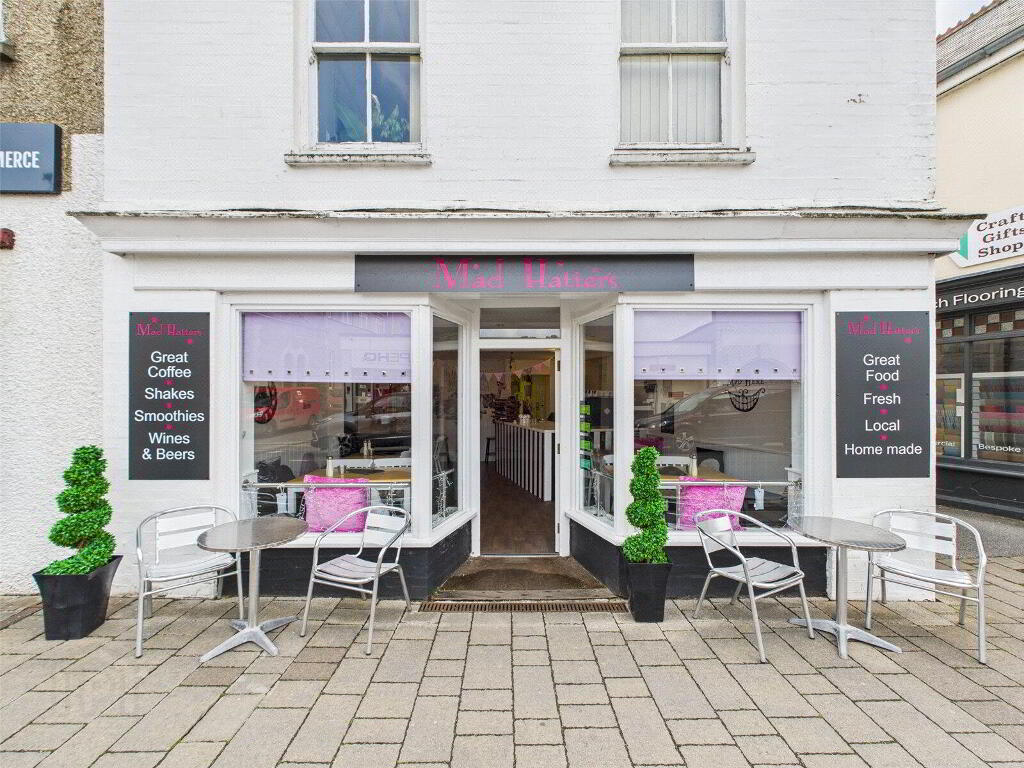 Wadebridge, PL27 7AE