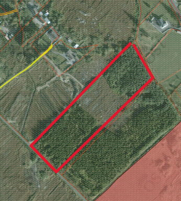 Carrickataskin, Derrybeg