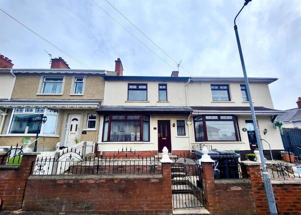 42 Woodvale Gardens, Belfast