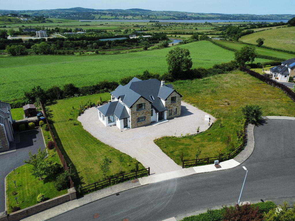 6 Raymoghey Heights, Manorcunningham