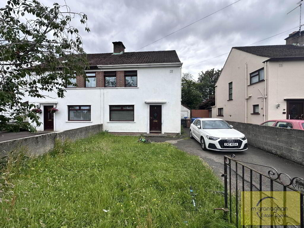 20 Riverdale Park North, Andersonstown Road, Belfast