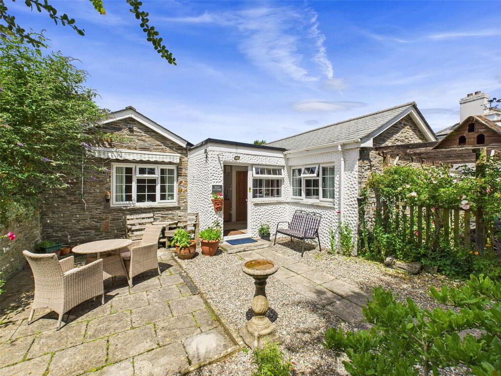 Wadebridge, PL27 6DW