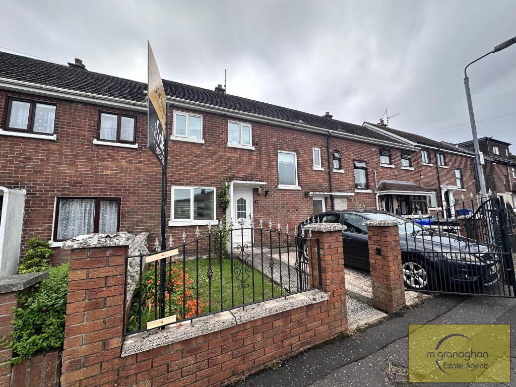 32 Benraw Road Andersonstown, Belfast