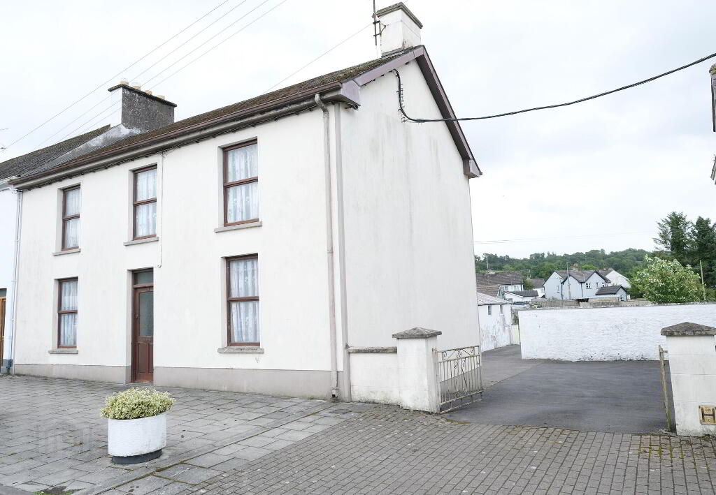 25 Main Street, Brookeborough