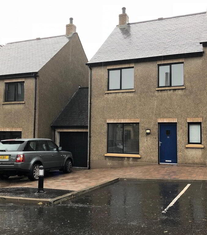 11 The Cottages, Mill Village, Comber