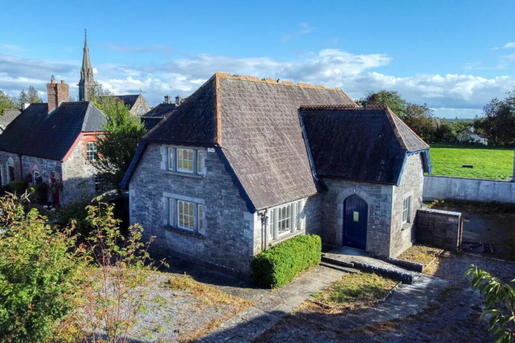 Ardagh Village, Ardagh