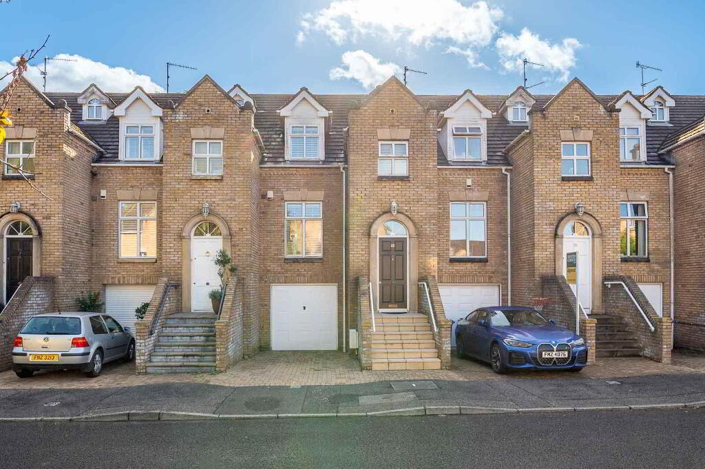 23 Belvedere Manor, Belfast