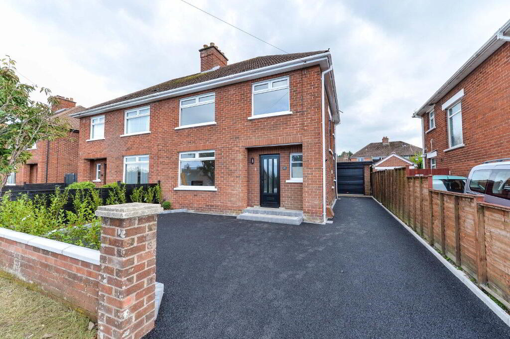 25 Moyne Park, Gilnahirk, Belfast