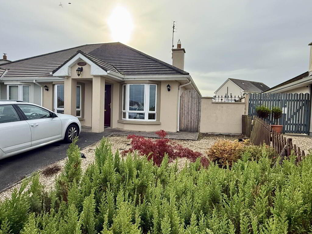 33 West View, Cloonfad