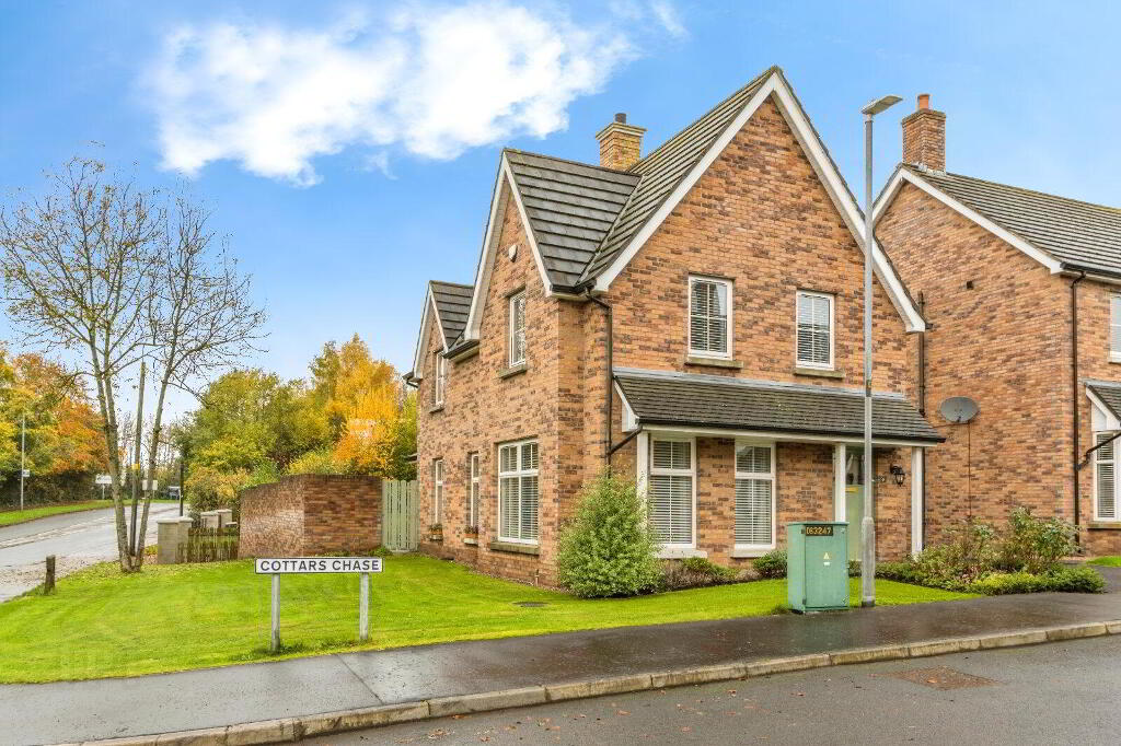 2 Cottars Chase, Lisburn