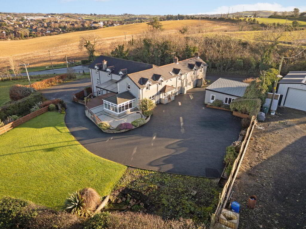 81 Hillsborough Road, Carryduff, Belfast