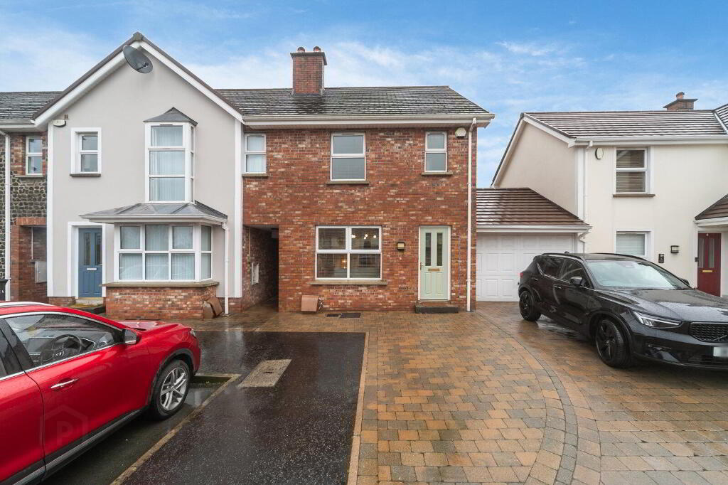 7 Danesfort Park, Carryduff, Belfast
