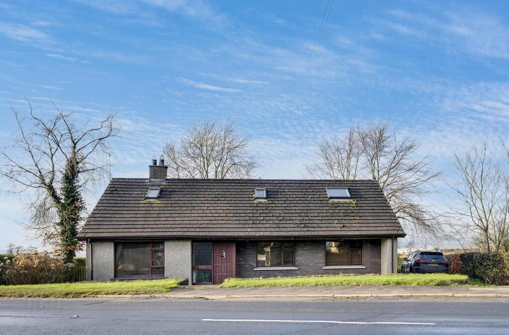 11 Creagh Road, Toomebridge