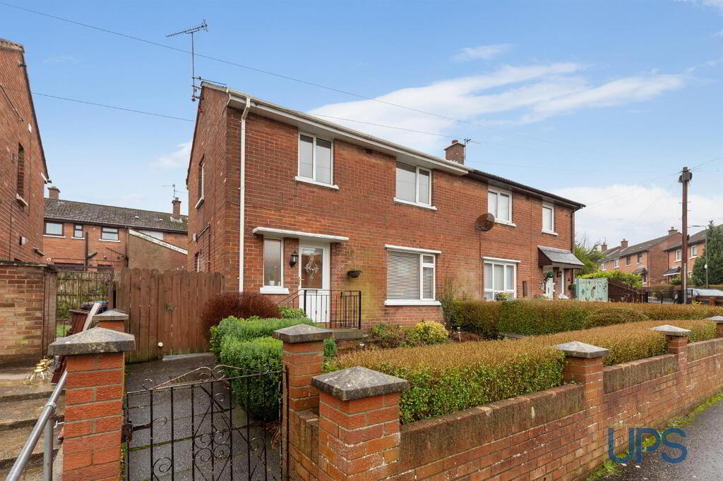 38 Andersonstown Park West, Belfast
