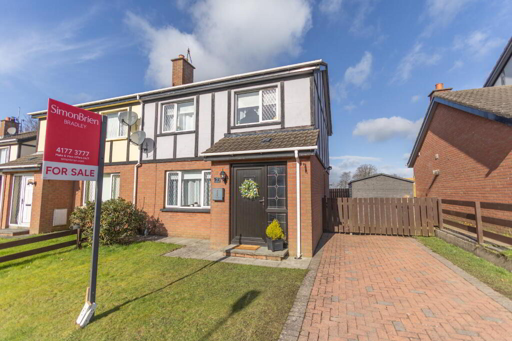 5 Ridgefield Grove, Warrenpoint, Newry