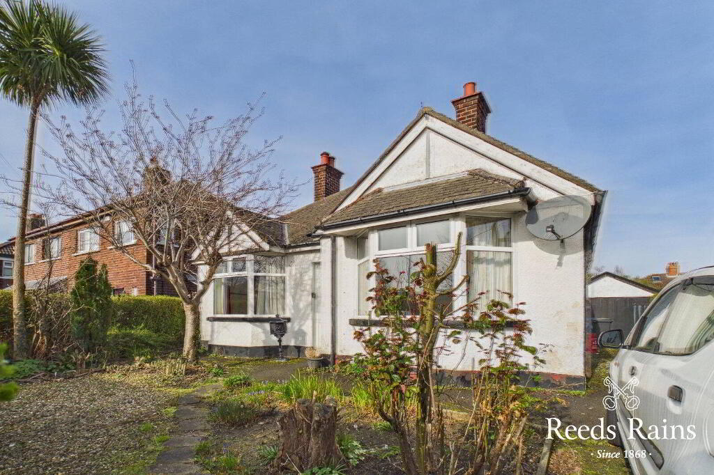 14 Cameronian Drive, Belfast
