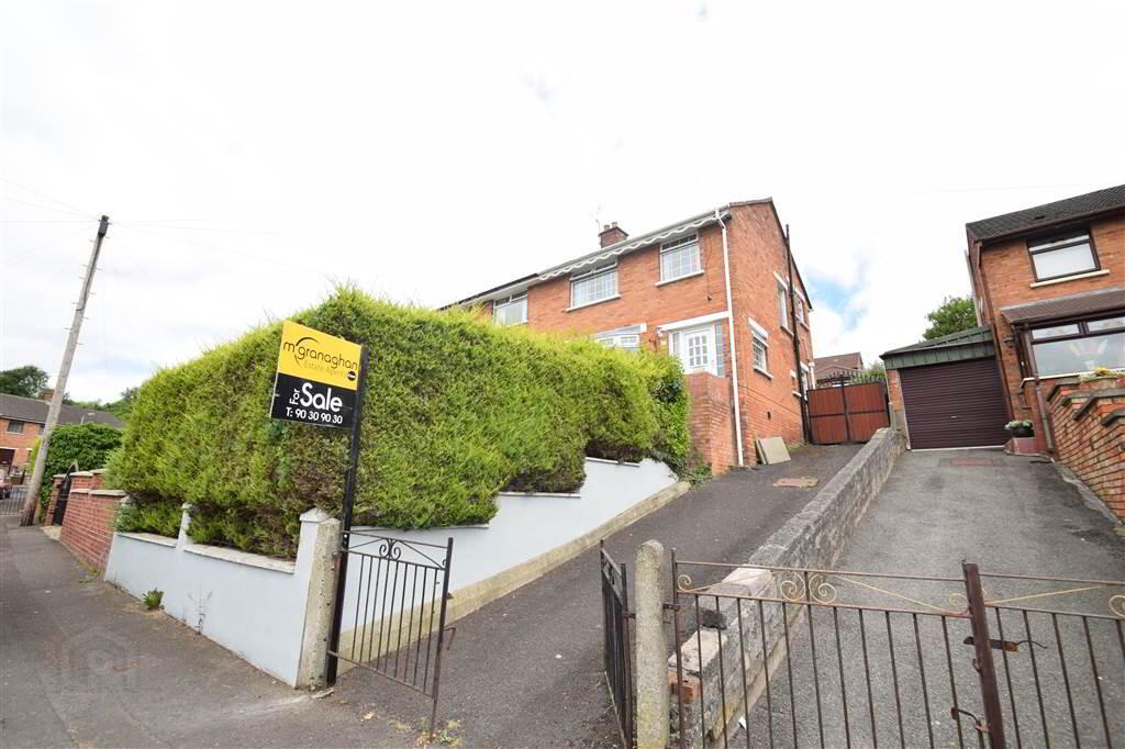 67 Springfield Park, Belfast