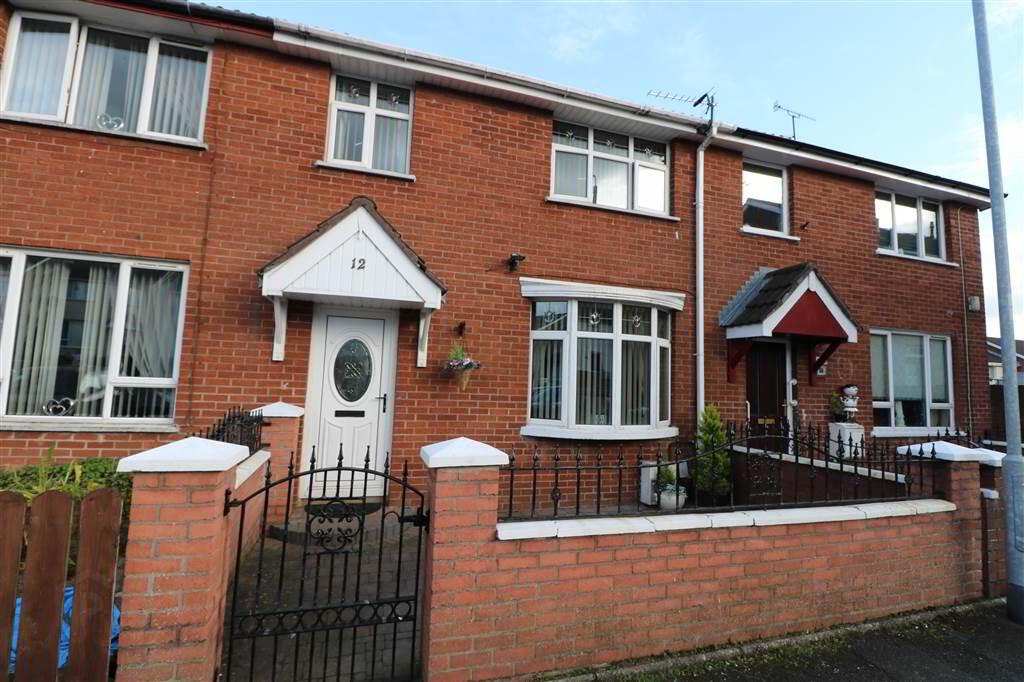 12 Almond Drive Dunmurry, Belfast