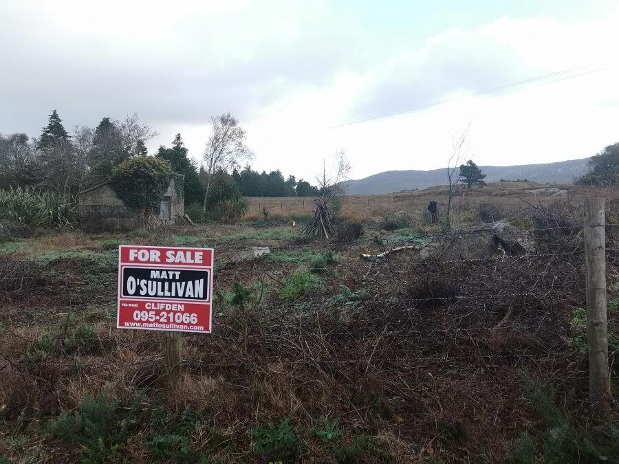Screebe Cross, Rosmuc, Connemara