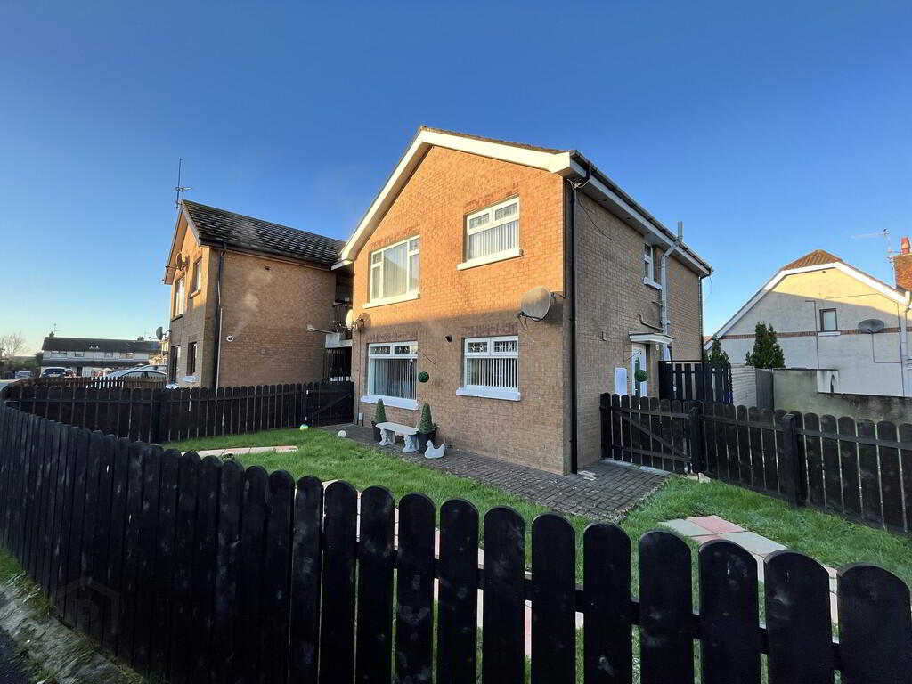 66 Rosgoill Park, Belfast