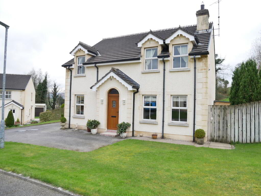 3 Bluebell Grove Letterbreen, Enniskillen