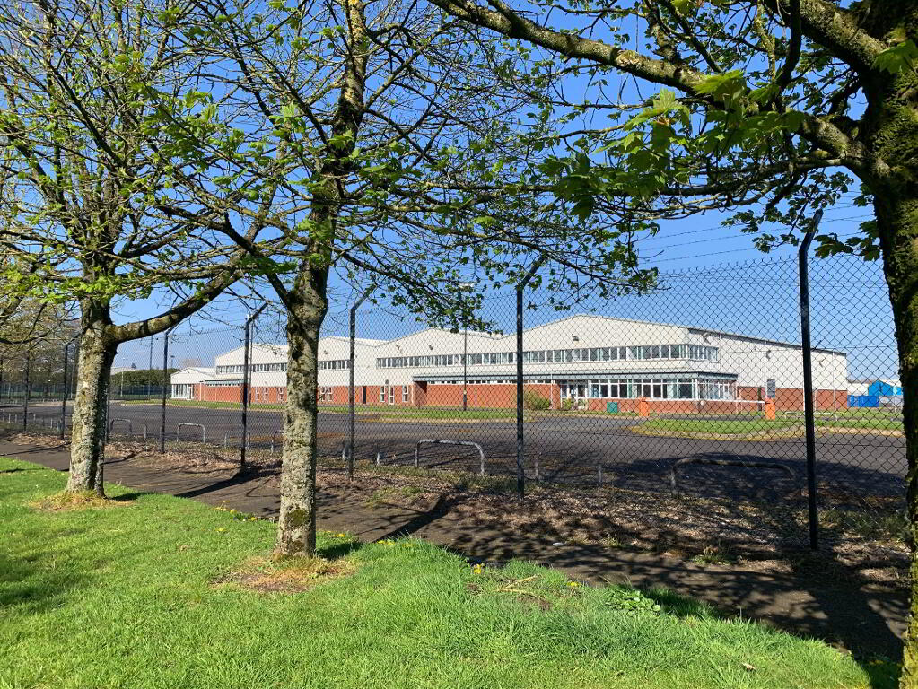 Campsie Industrial Estate, Modern Office Refurbishment, 20 Courtauld ...