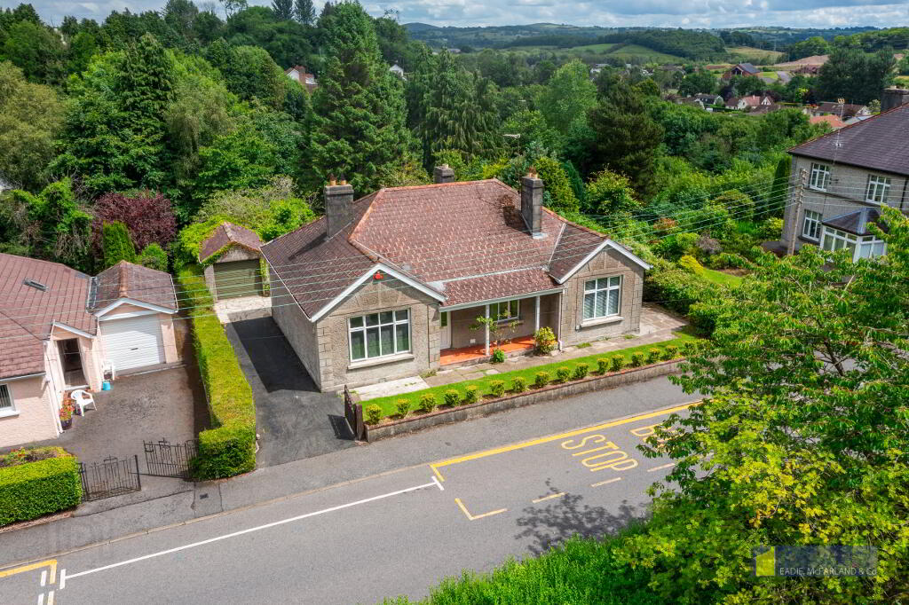 6 Cooper Crescent, Enniskillen