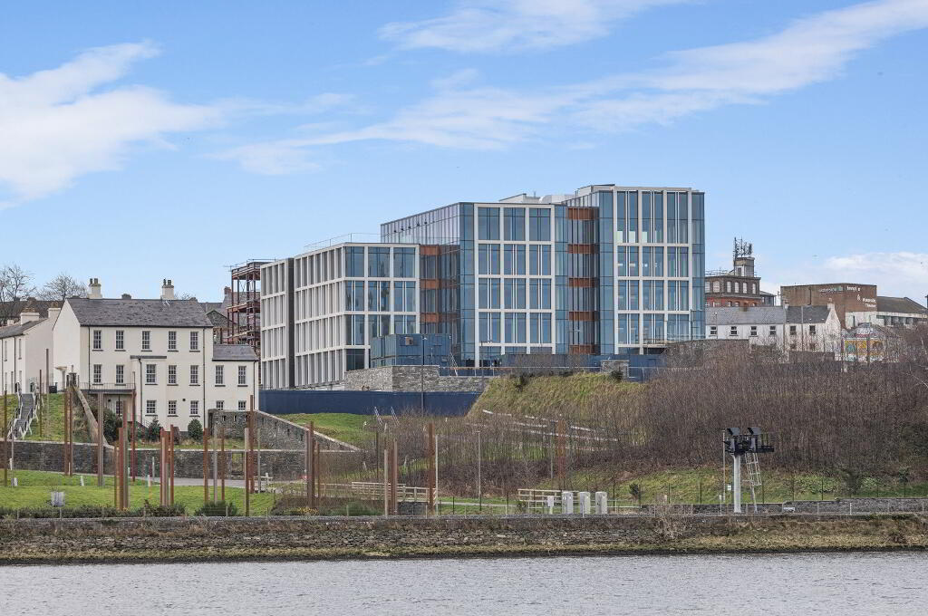 Ebrington Plaza, Ebrington, Derry~londonderry