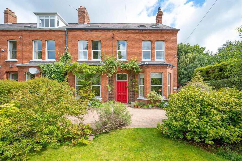 32a Demesne Road, Holywood