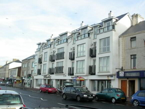 11 Morelli Plaza, Portstewart