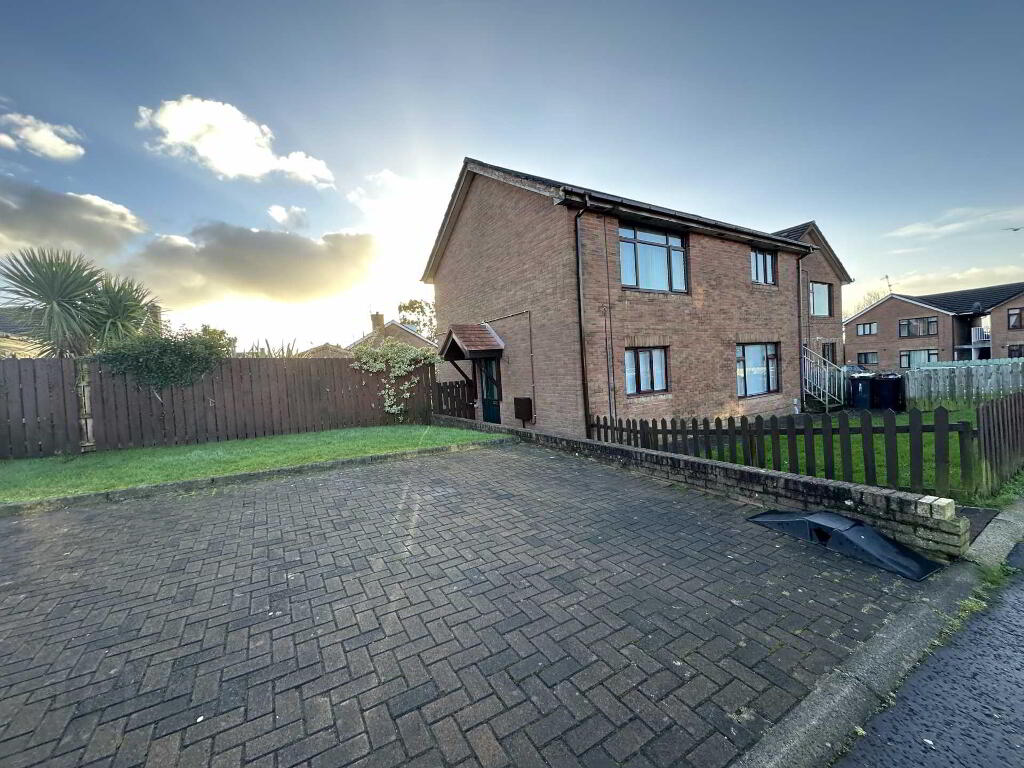 81 Rosgoill Park, Belfast