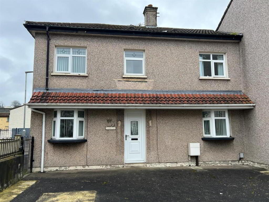 35 Abbots Walk, Derry