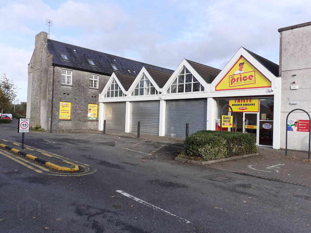 Sarsfield Road, Ballinasloe