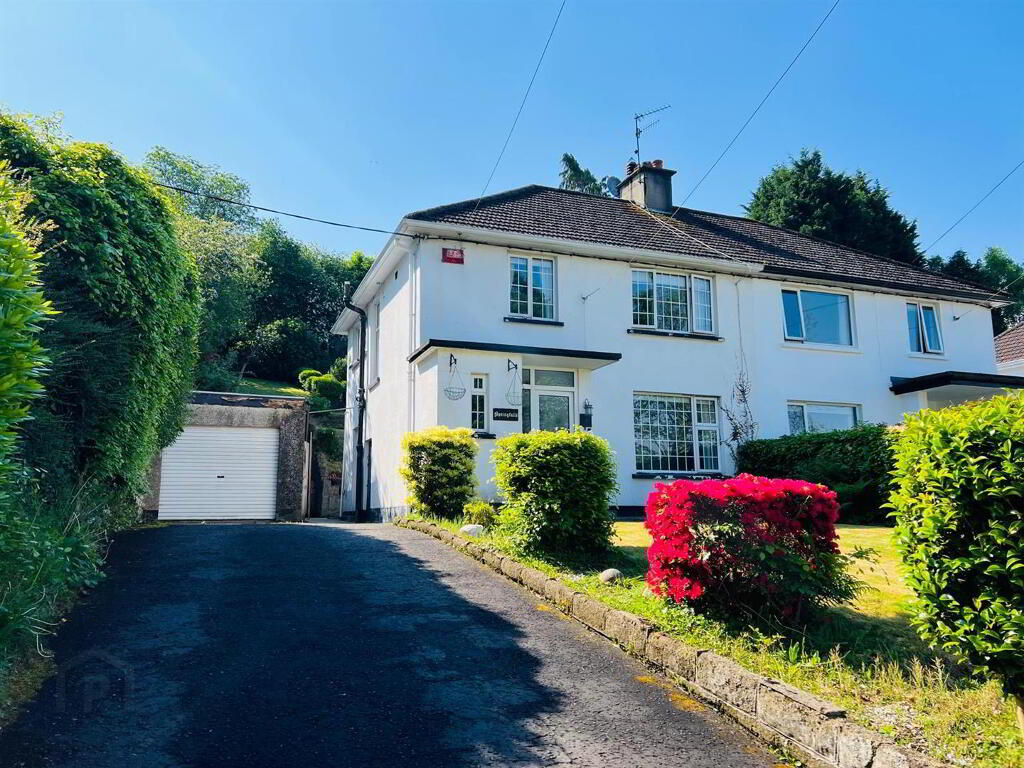 5 Hazelwood Avenue Prehen, Derry