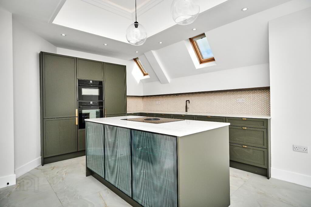 3 Bed Penthouse Apartment, Strand Road, Portstewart, Strand Road ...