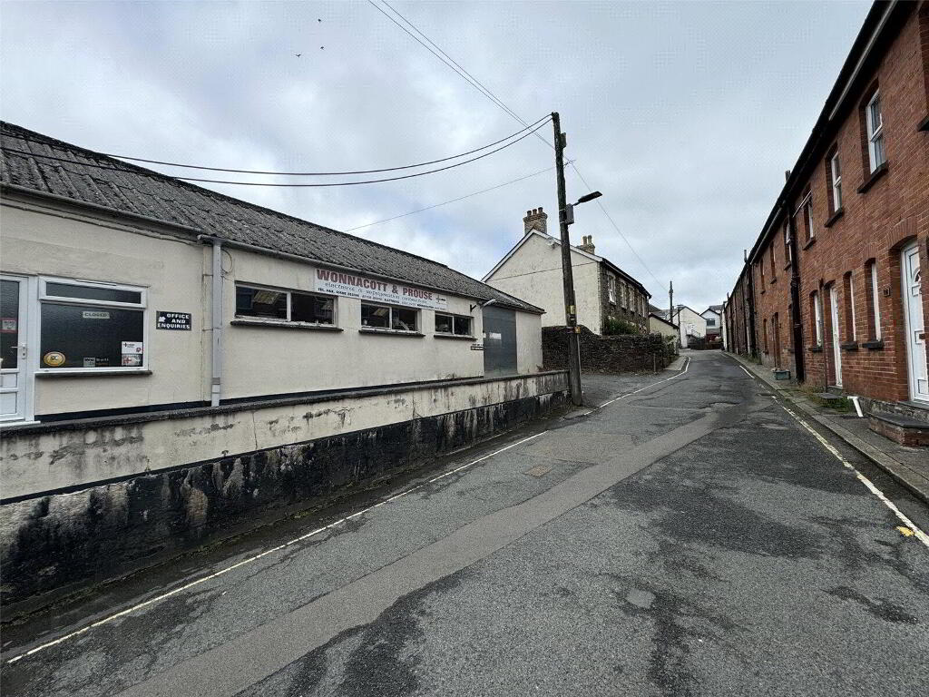 Holsworthy, EX22 6AD