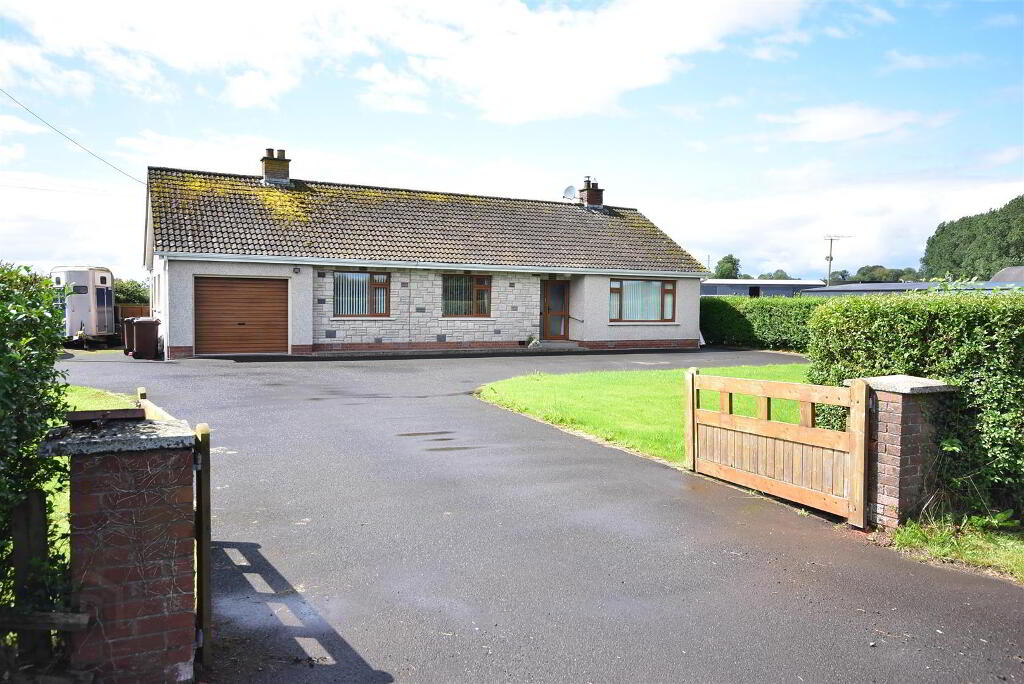 28 Tully Road Nutts Corner, Crumlin