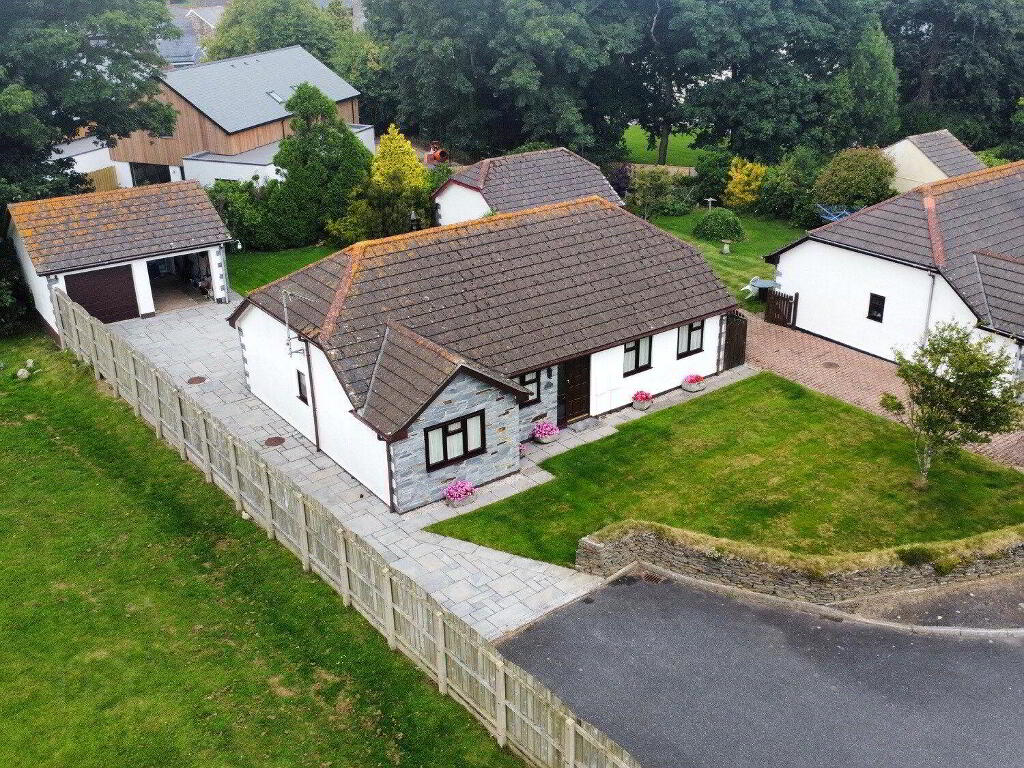 Wadebridge, PL27 7HJ