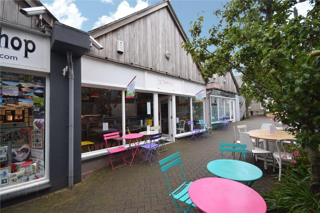 Wadebridge, PL27 7DJ