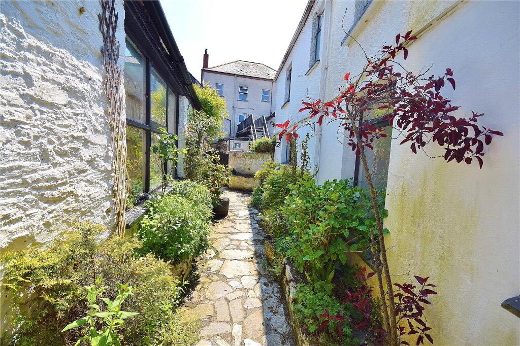 Wadebridge, PL27 7DP