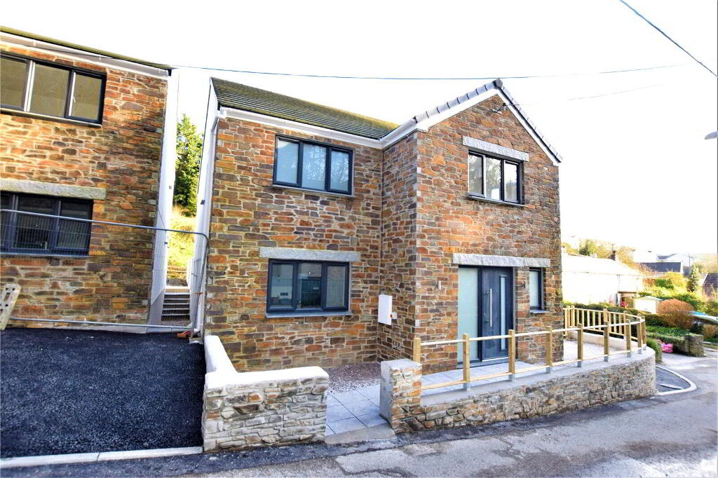 Wadebridge, PL27 6AL