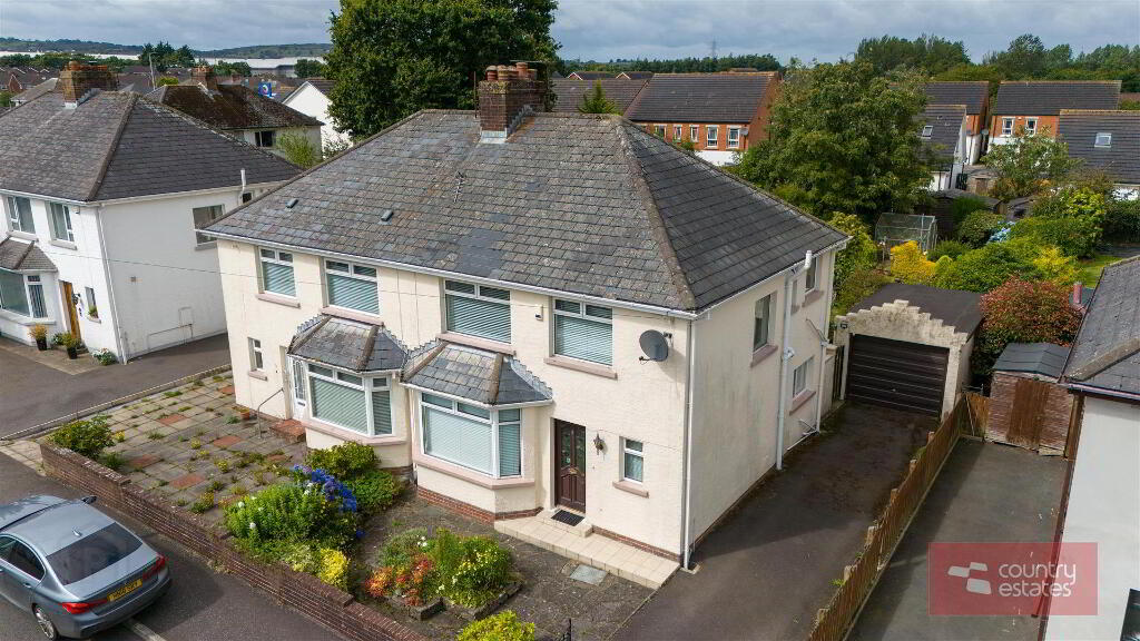 8 Swanston Park, Newtownabbey