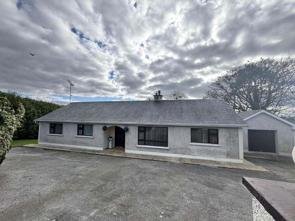 Crossdoney Road, Ballinagh